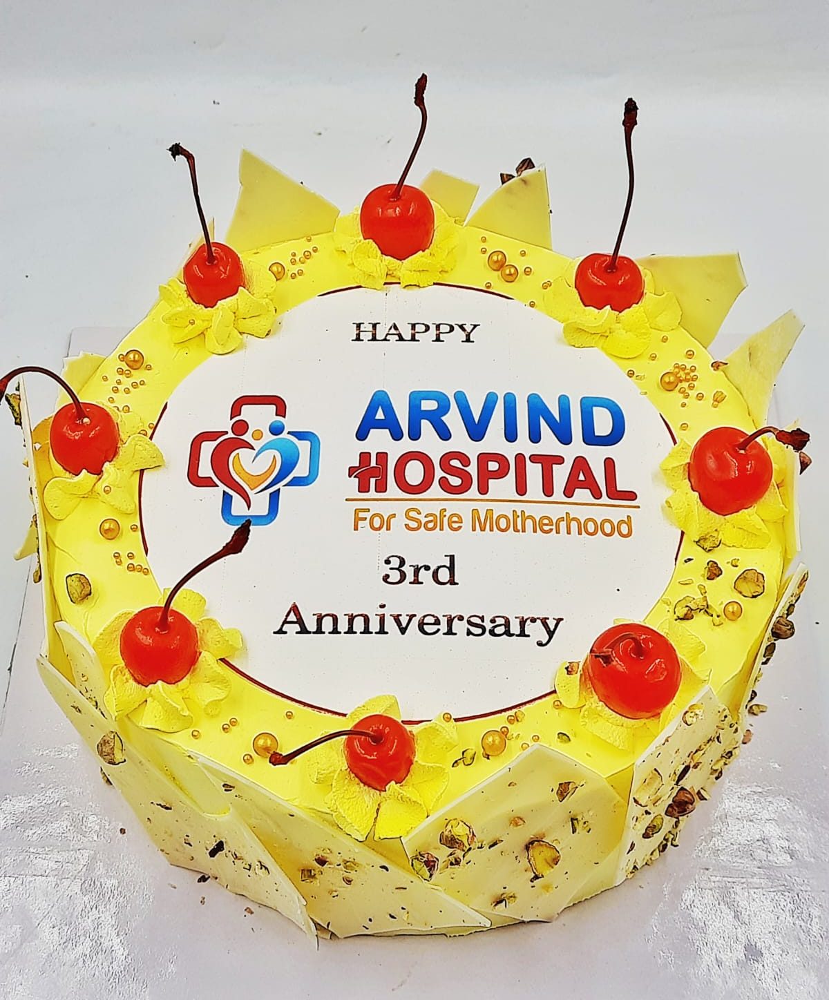 Corporate celebration cake 9