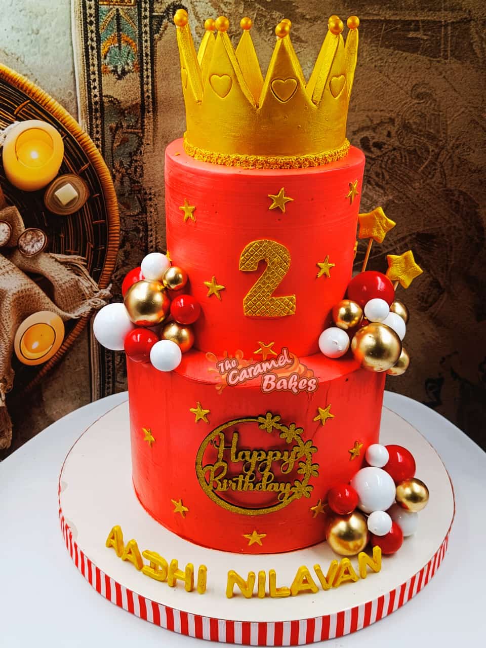 2 Tier Crown cake38